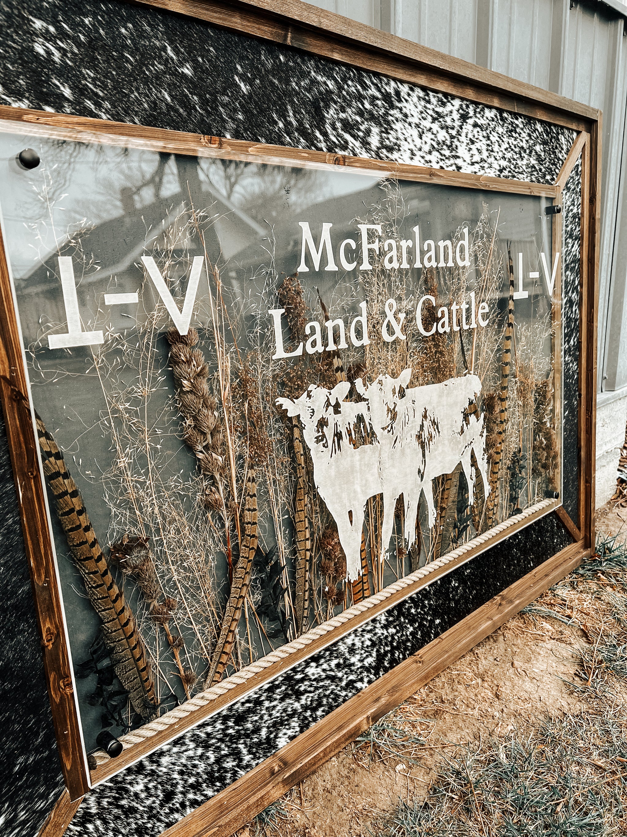 Four-Sided Custom Live Sign – Brass Bunkhouse