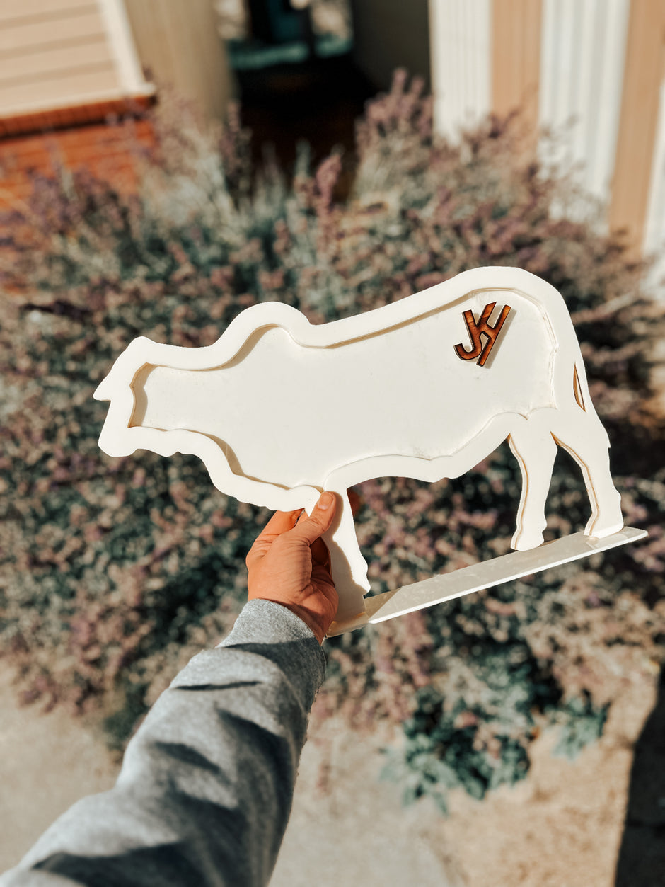 Custom & Branded Signs – Brass Bunkhouse